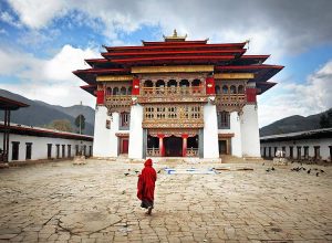 Discover the Roots of Ancient Buddhism with Monasteries in Bhutan ...